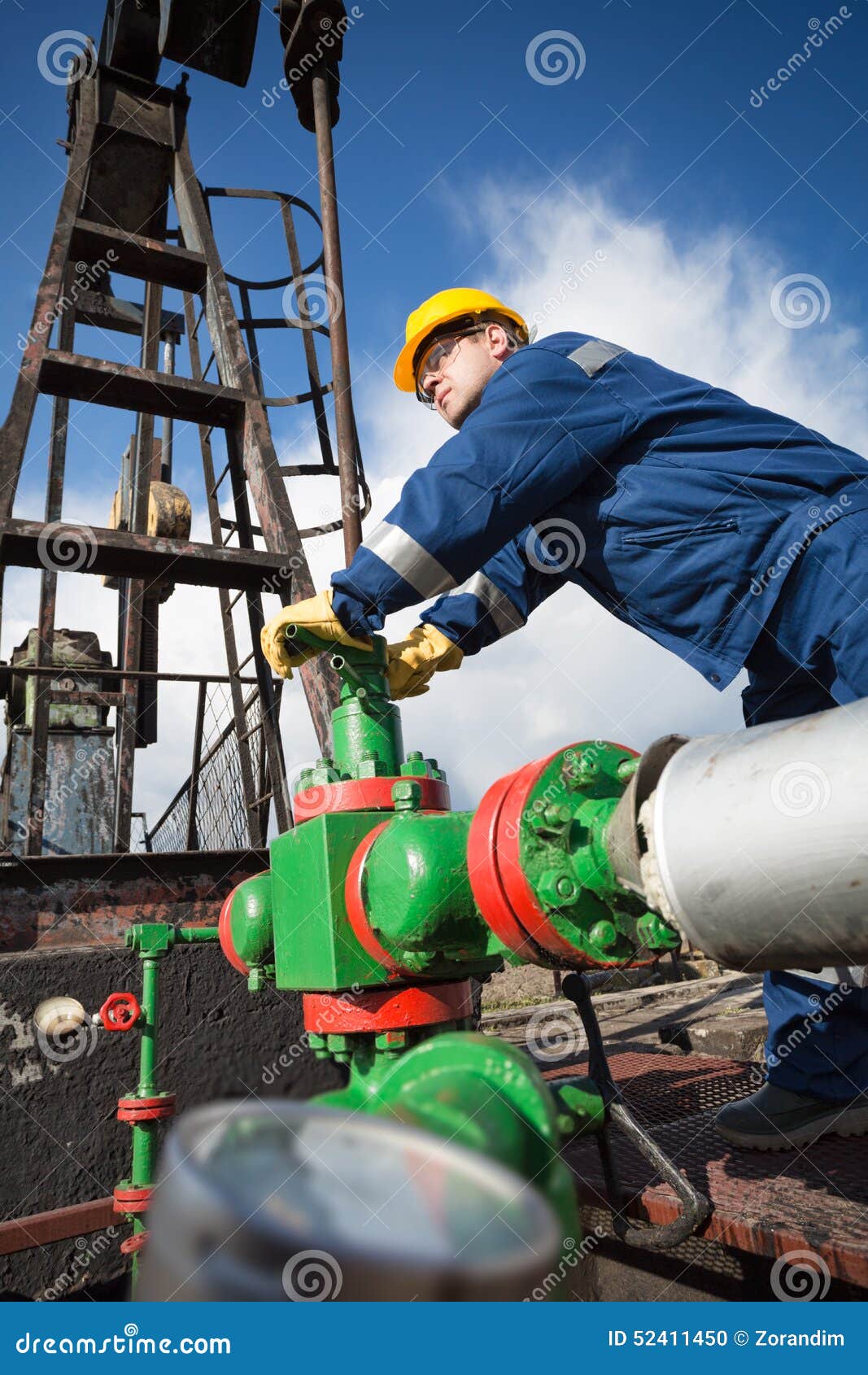 Worker on the oil field stock photo. Image of technology - 52411450