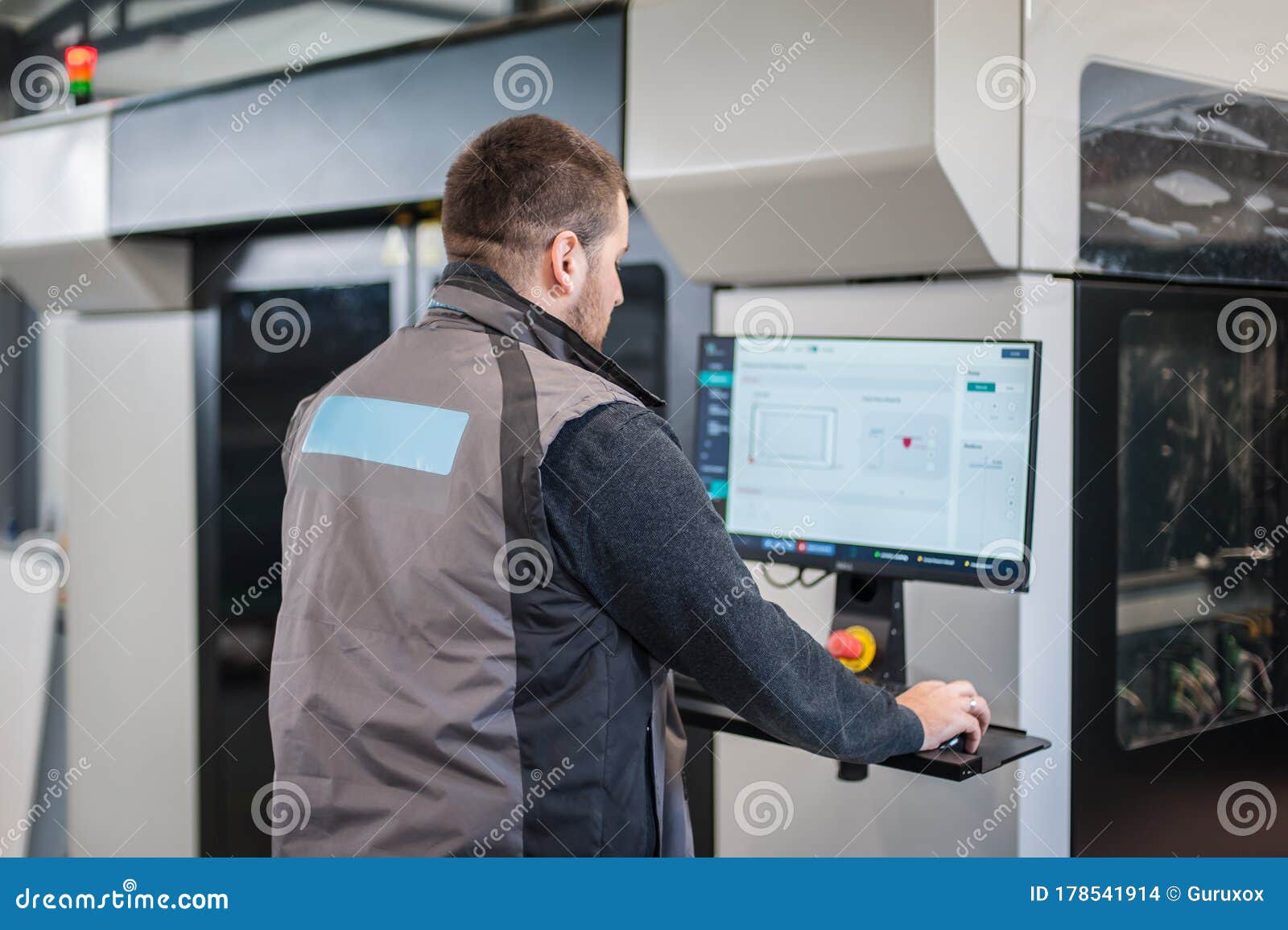 472 Printmaker Stock Photos - Free & Royalty-Free Stock Photos from ...