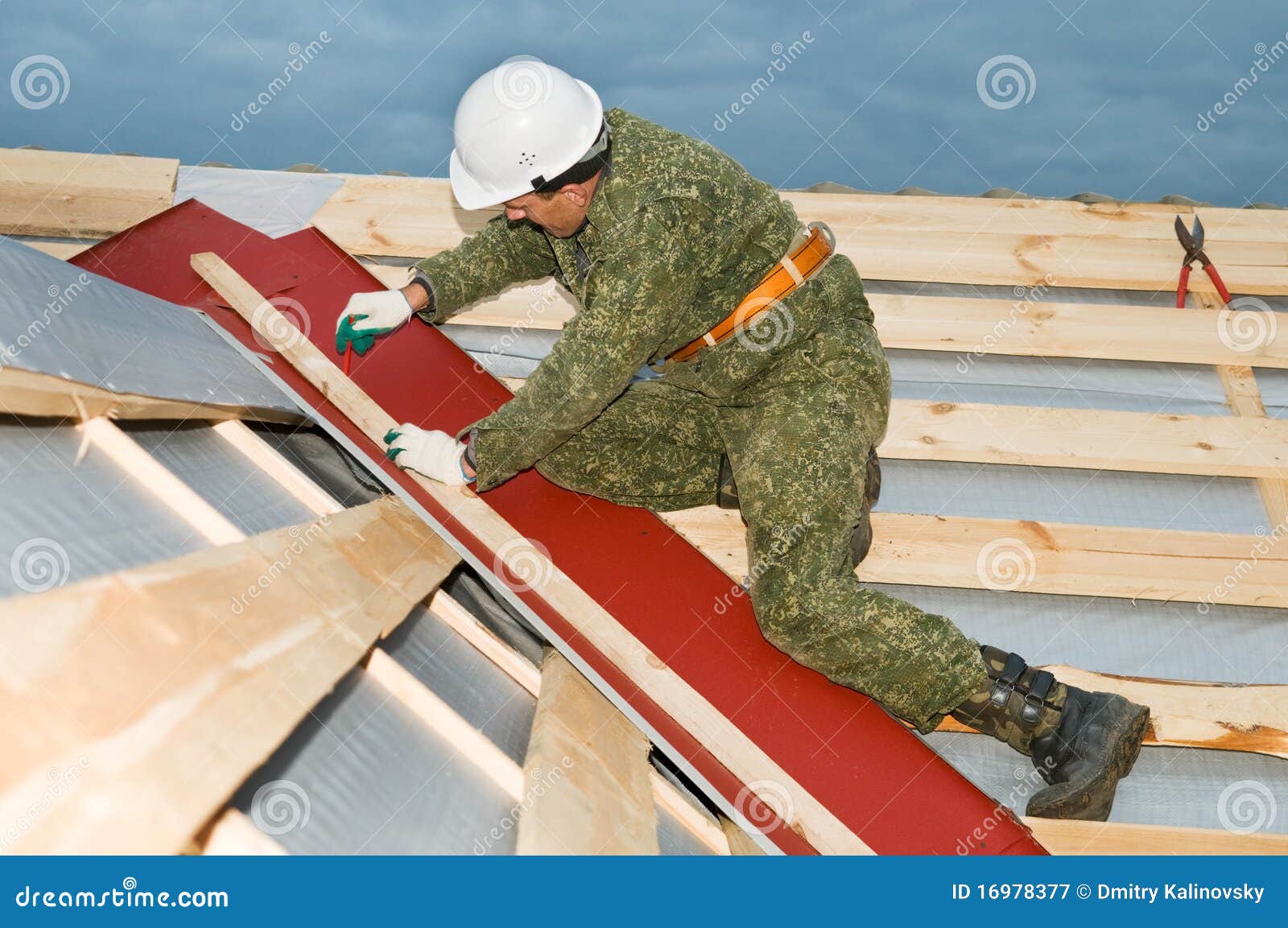 Worker at roofing works stock image. Image of iron, manufacturing ...