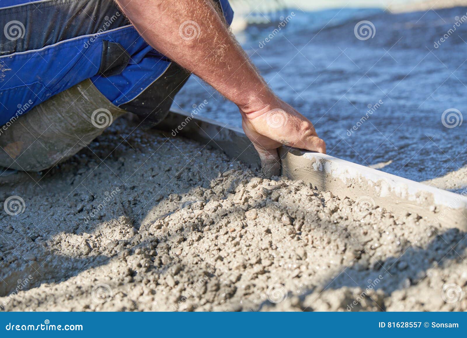 Worker Screeding Cement Floor with Screed Stock Image - Image of coat ...