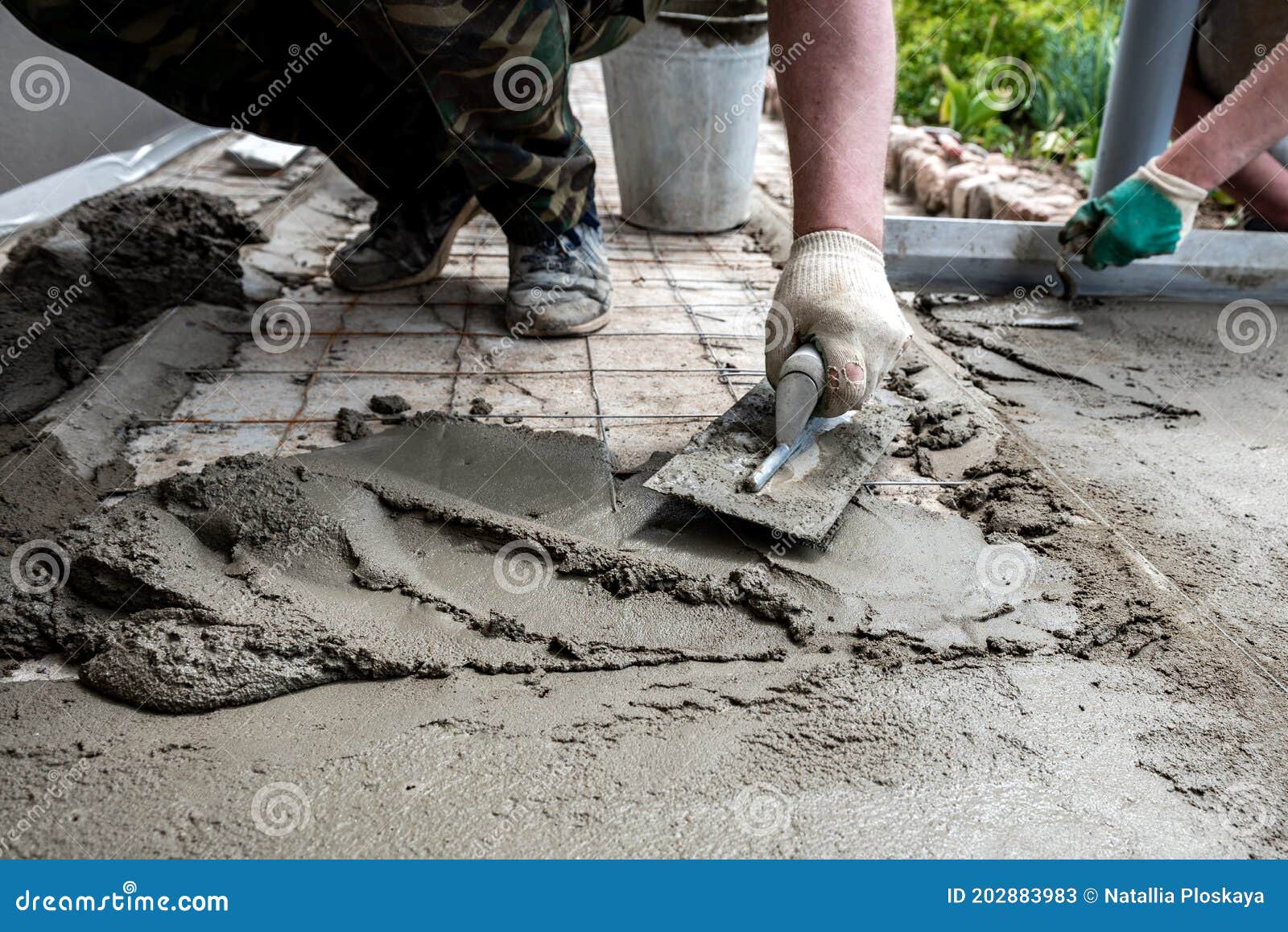 Worker Screeding Outdoor Cement Floor with Screed Stock Image - Image ...