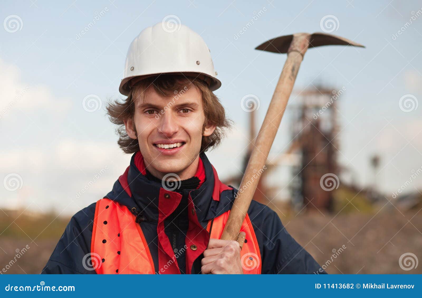 Worker with shovel stock photo. Image of worker, young - 11413682