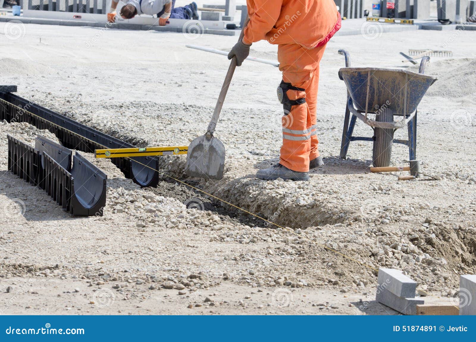 Worker with shovel stock image. Image of craftsman, manual - 51874891