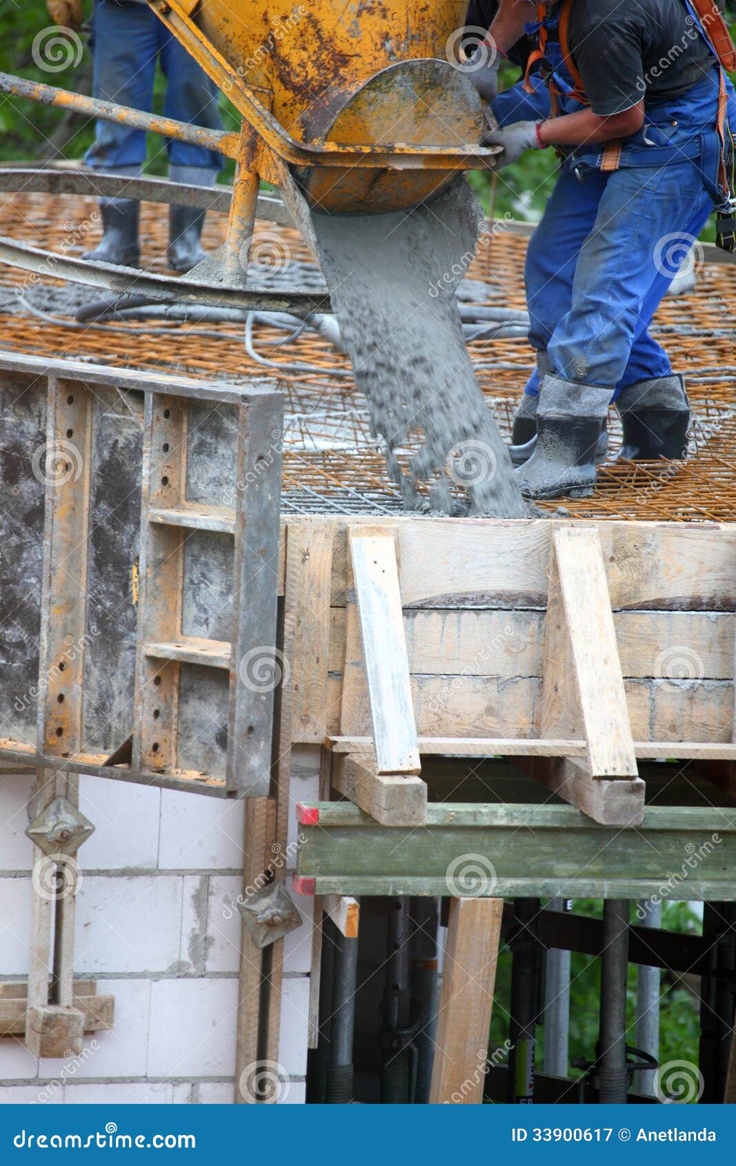 Worker at site working stock image. Image of hammer, project - 33900617