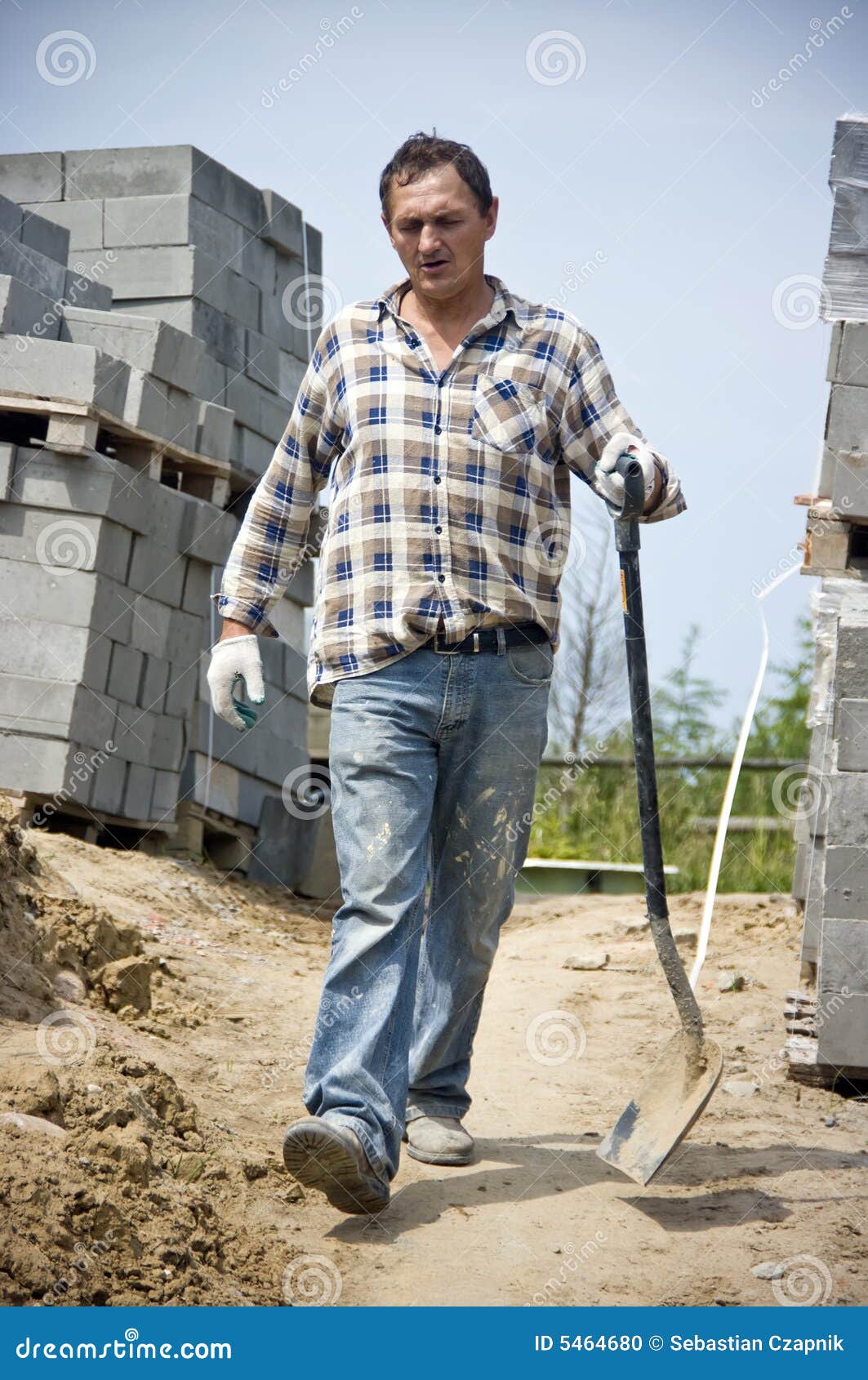 Worker with spade stock photo. Image of clothes, bricklayer - 5464680