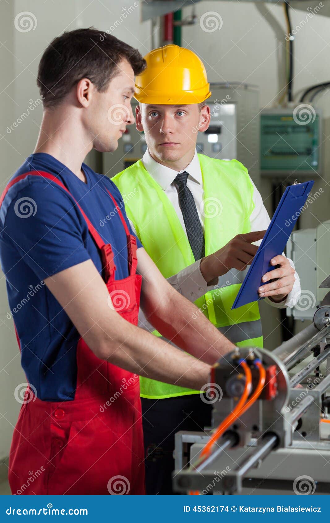 Worker talking with boss stock photo. Image of industry - 45362174