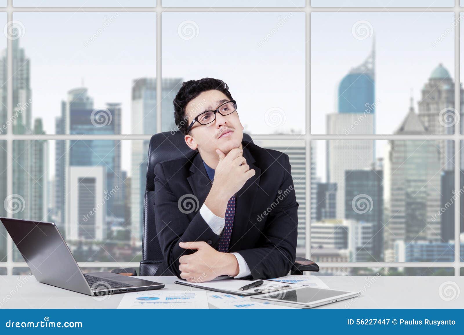 Worker Thinking Idea with Concentration at Workplace Stock Image ...