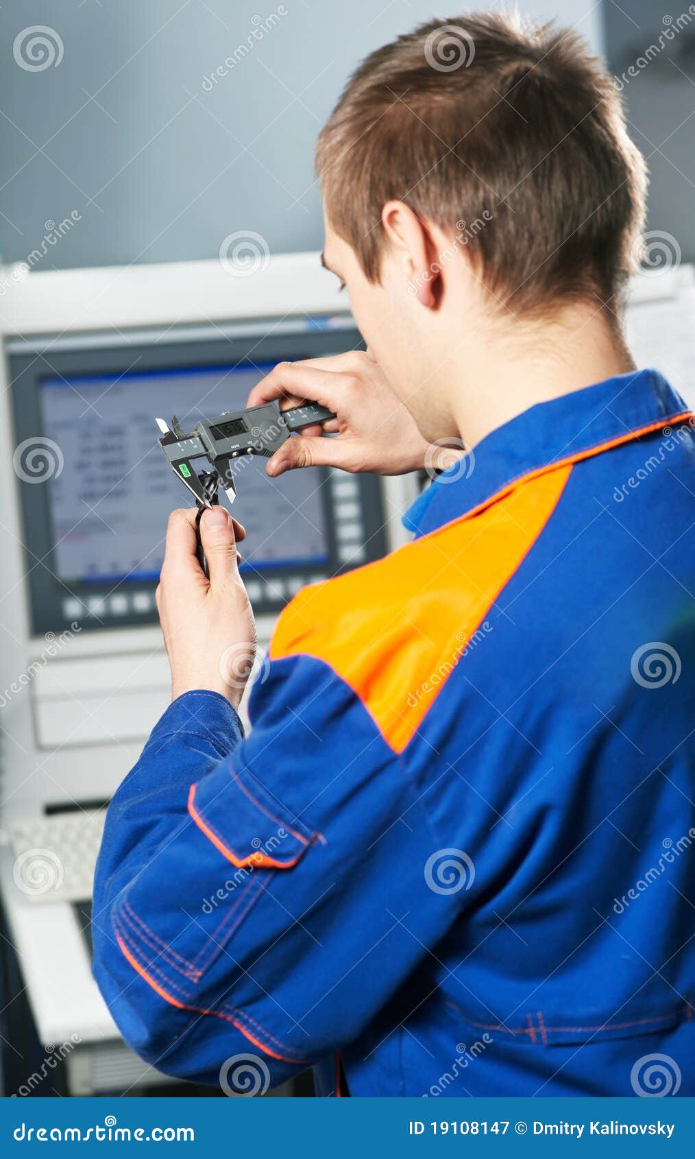 Worker at tool workshop stock image. Image of equipment - 19108147
