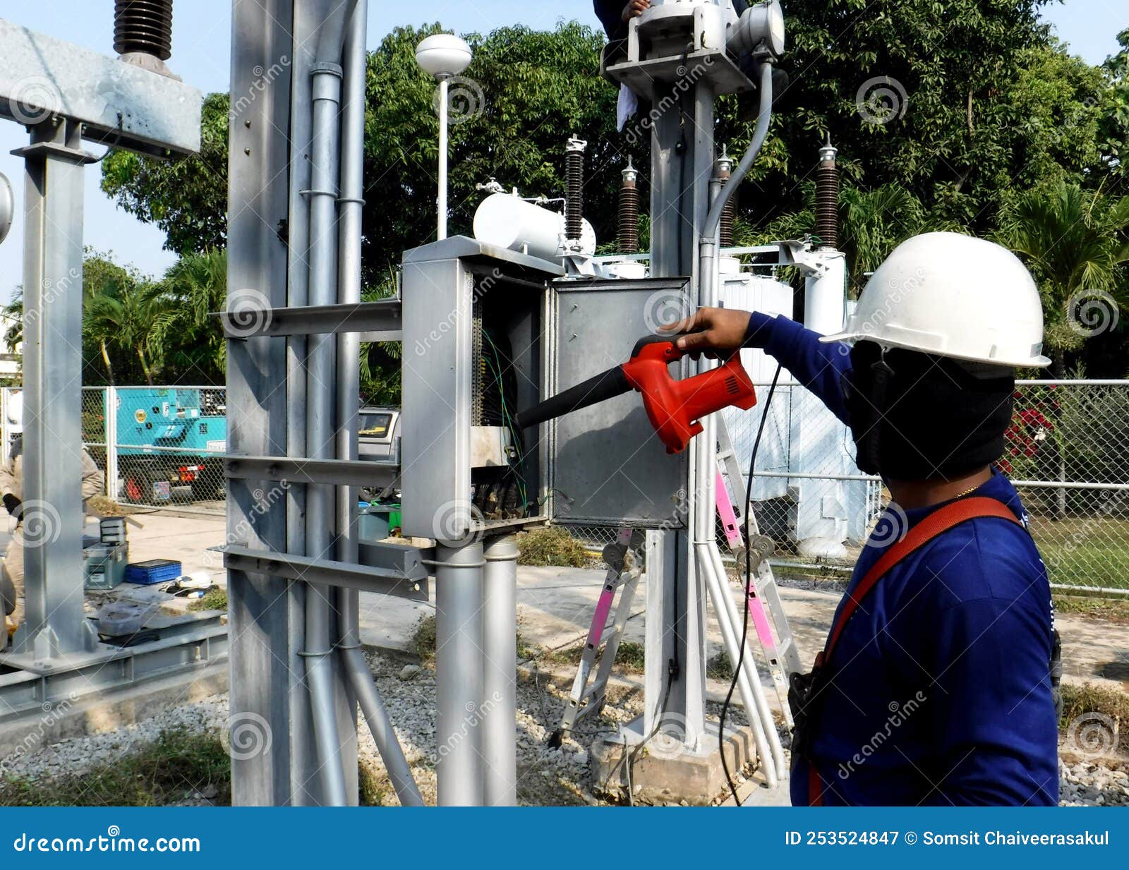 Worker Use Blower To Clean Cubicle of Current Transformer and Potential ...