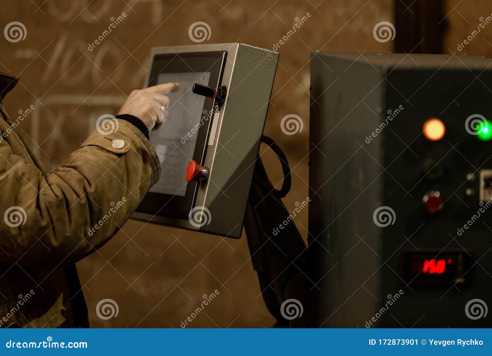 Worker Using Dashboard of CNC Machinery Stock Image - Image of computer ...