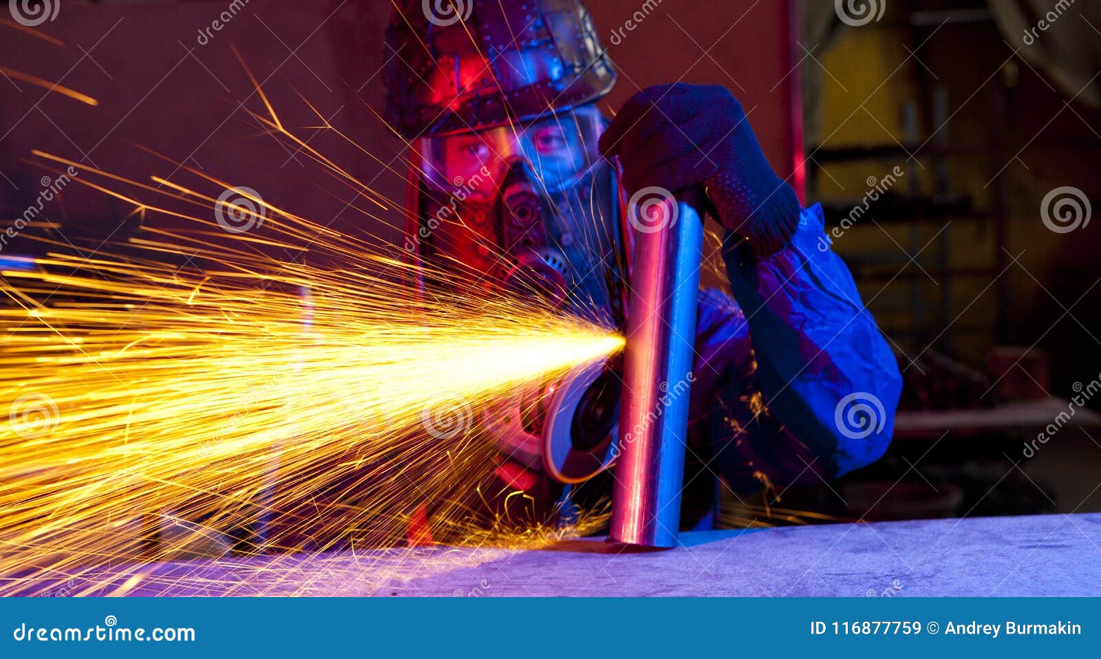 Worker using a grinder stock image. Image of skill, fabricate - 116877759