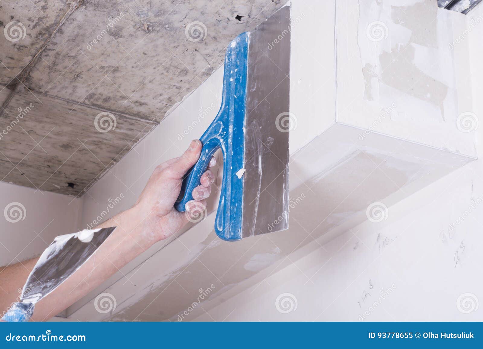 Worker Using Gypsum Plaster Stock Image - Image of interior, drywall ...