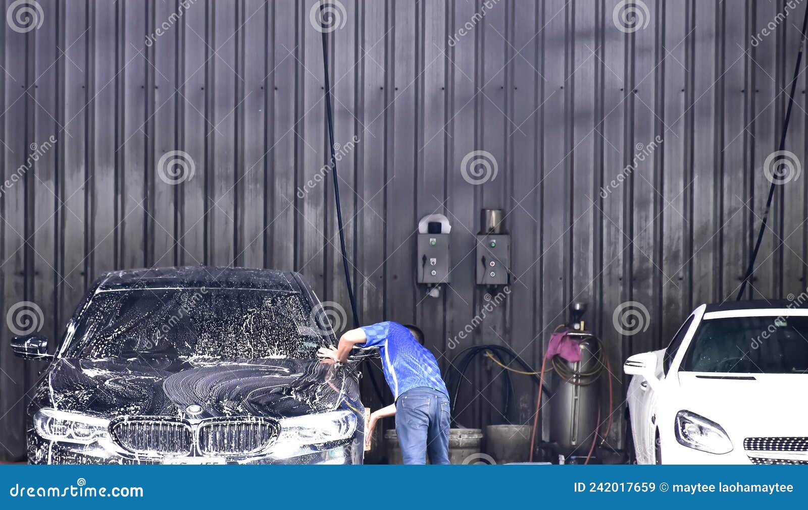 Worker is Washing Car in Garage. Stock Image - Image of vehicle, worker ...
