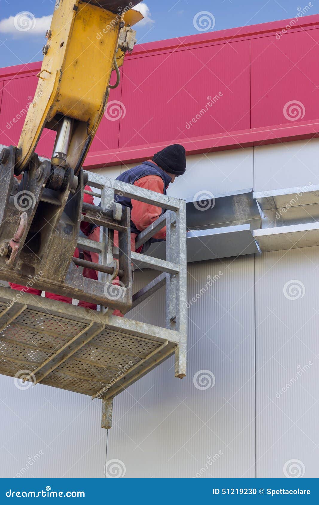 Workers in Bucket of a Telescopic Crane Editorial Image - Image of ...