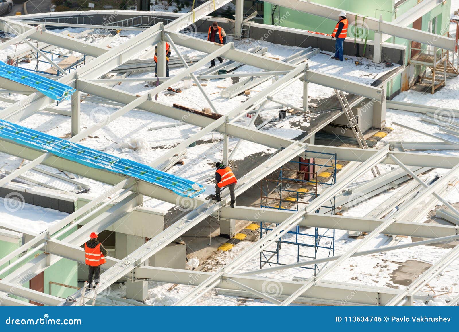 Workers on the Building Roof Editorial Photo - Image of infrastructure ...