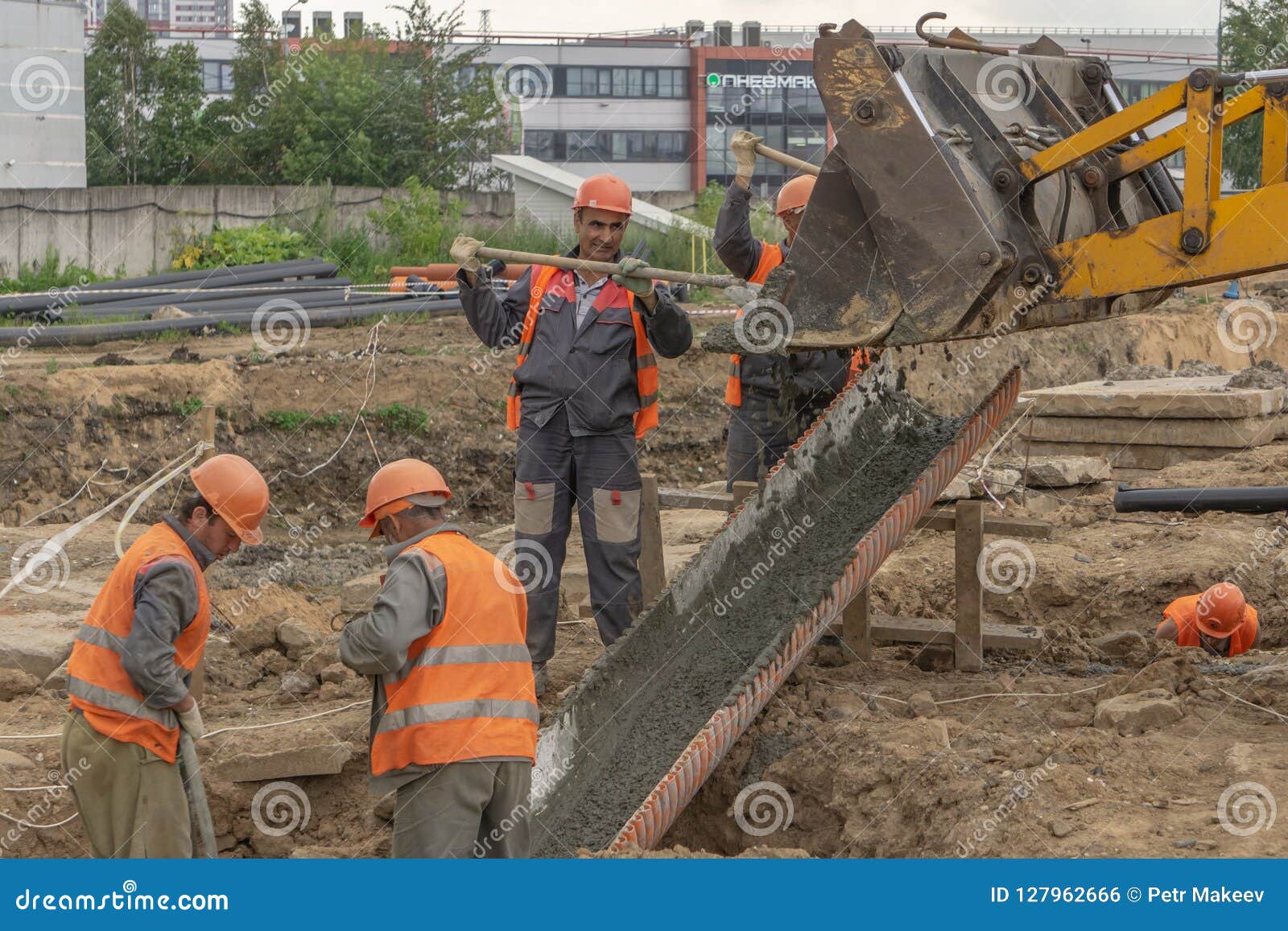 Workers at the Construction Site Concrete Foundation Editorial Photo ...