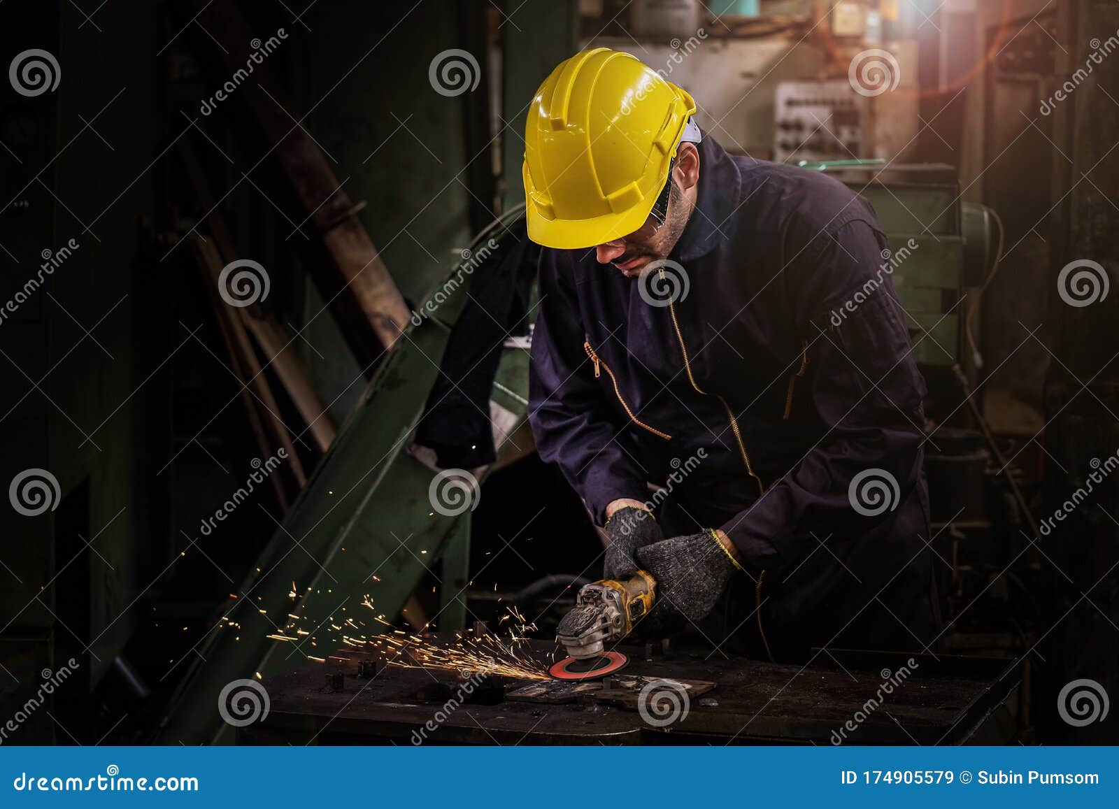 Workers Cutting the Steel Plate in Steel Plant Stock Image - Image of ...