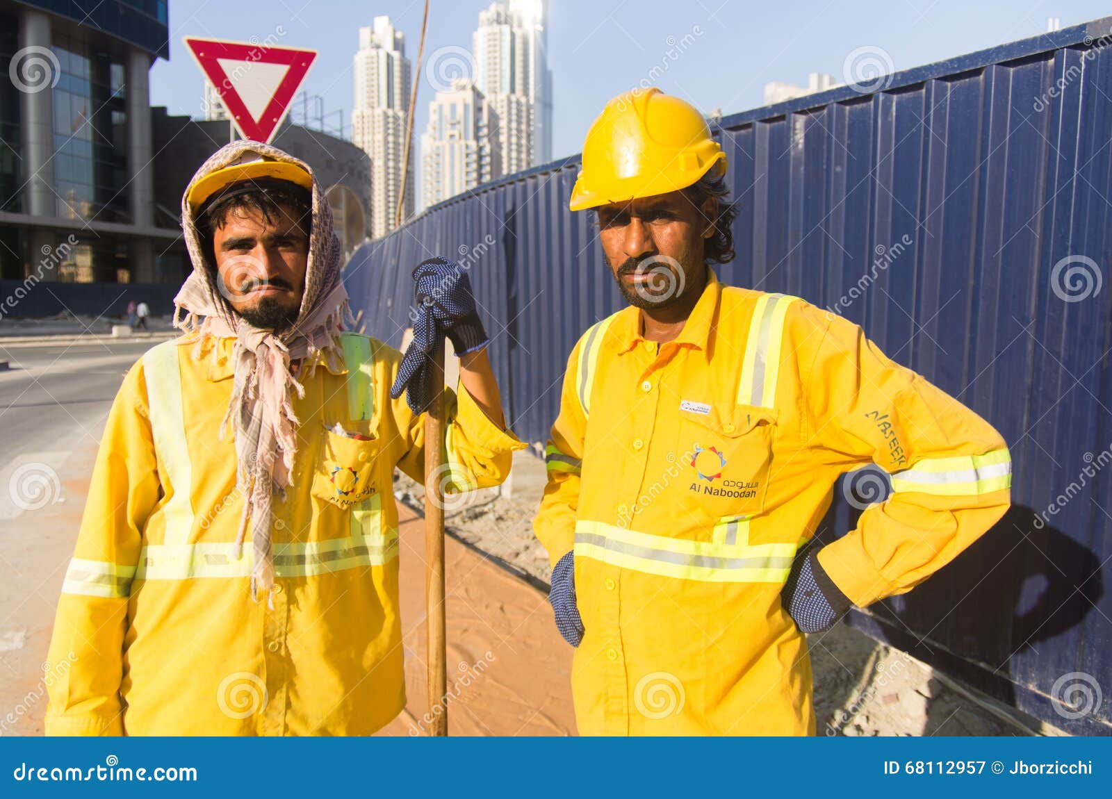 Workers,Dubai editorial photography. Image of manpower - 68112957