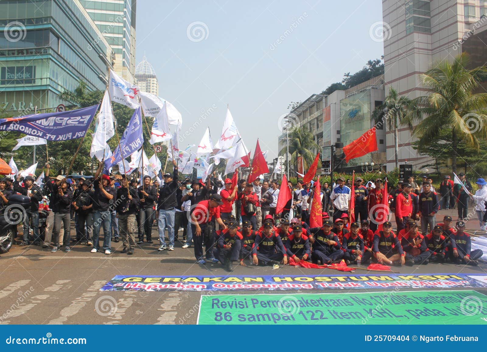 Workers Held Demonstration in Jakarta Editorial Stock Image - Image of ...