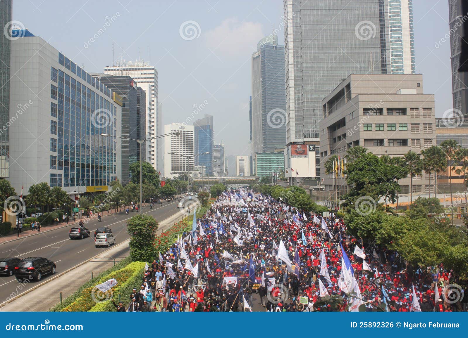 Workers Held Demonstration in Jakarta Editorial Photo - Image of long ...