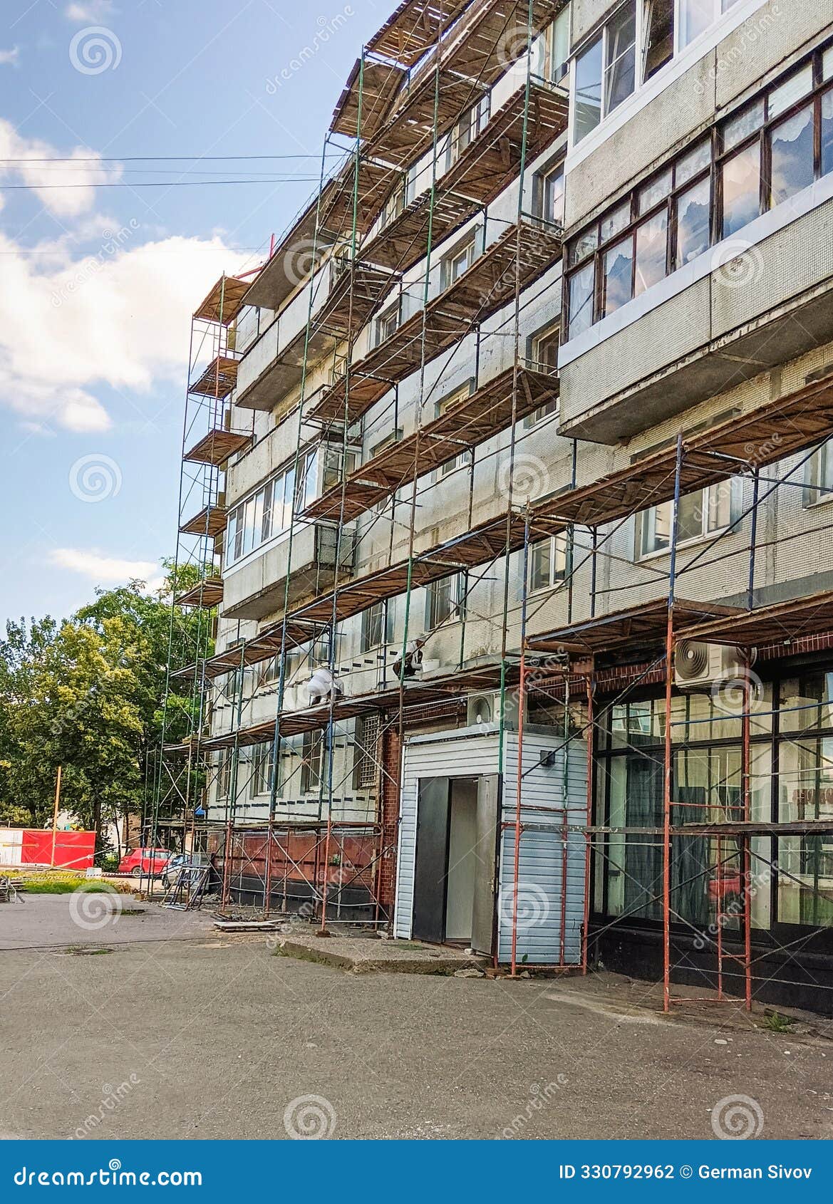 Workers Install Brackets for Mounting the Facade Stock Photo - Image of ...