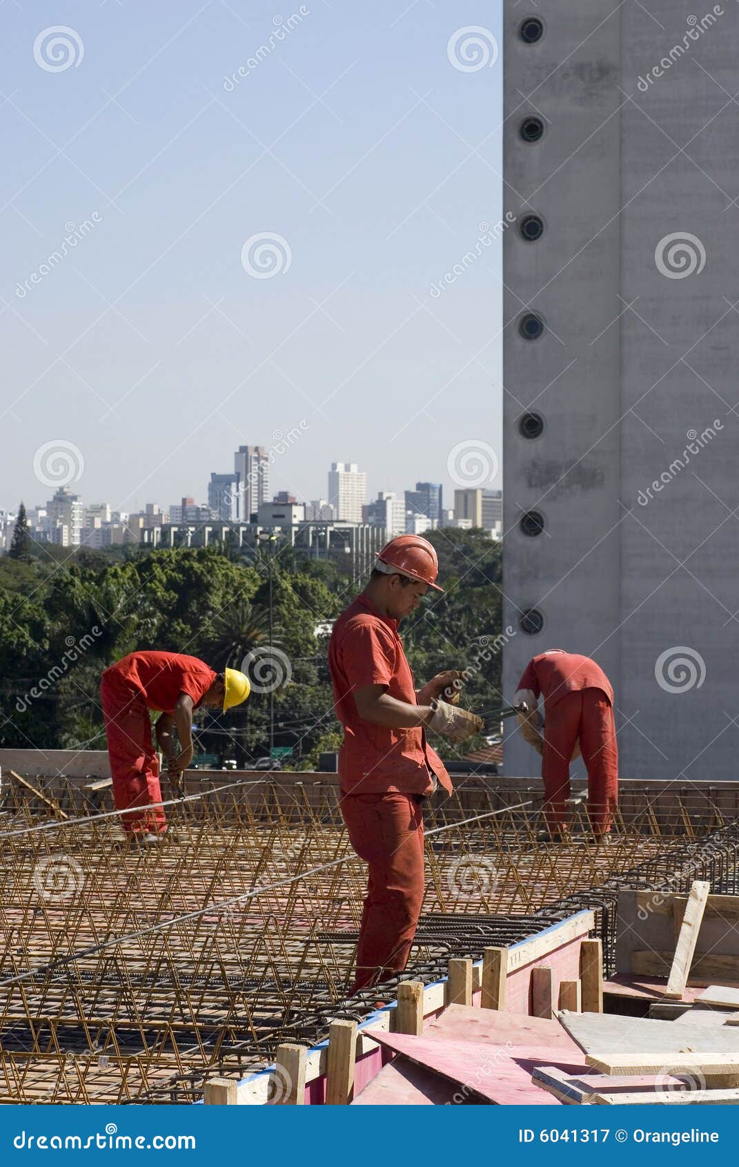 Workers Install Rebar - Vertical Stock Image - Image of outdoors ...