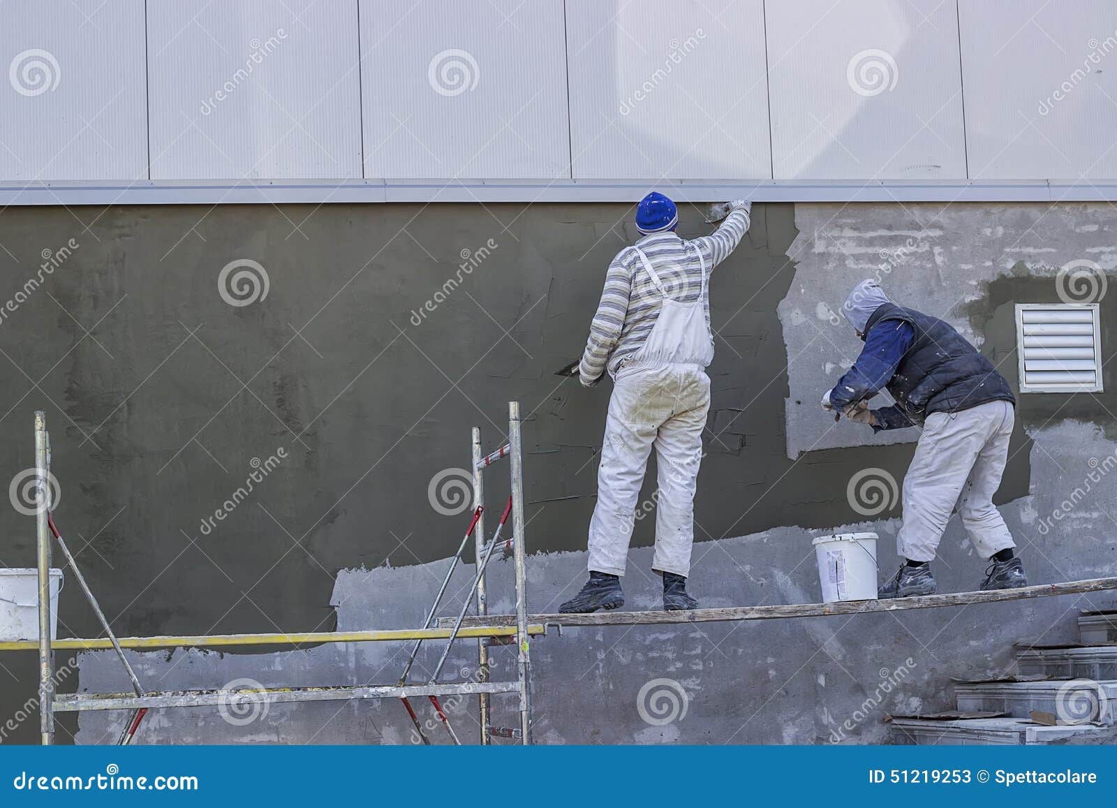 Workers Plastering a Outdoor Wall 2 Editorial Stock Photo - Image of ...