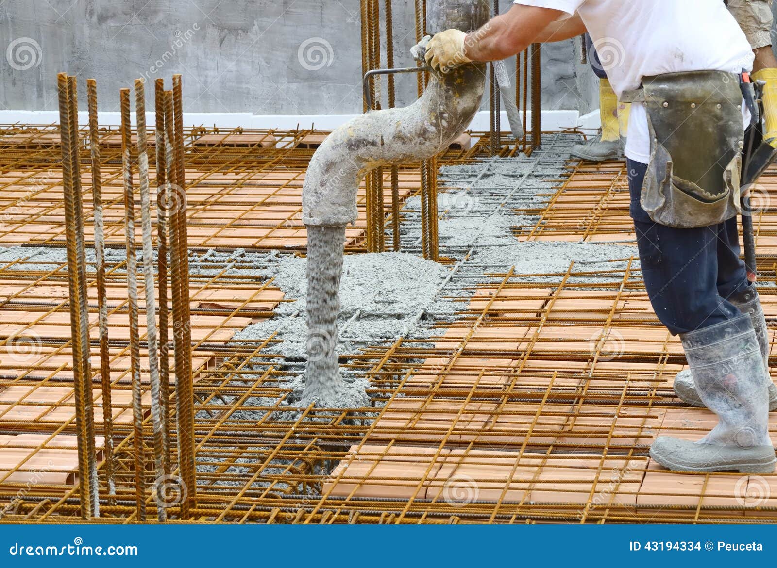 Workers pouring concrete stock photo. Image of strength - 43194334