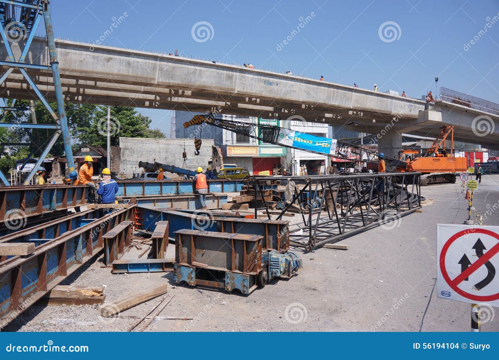 Workers editorial stock image. Image of workers, flyovers - 56194104