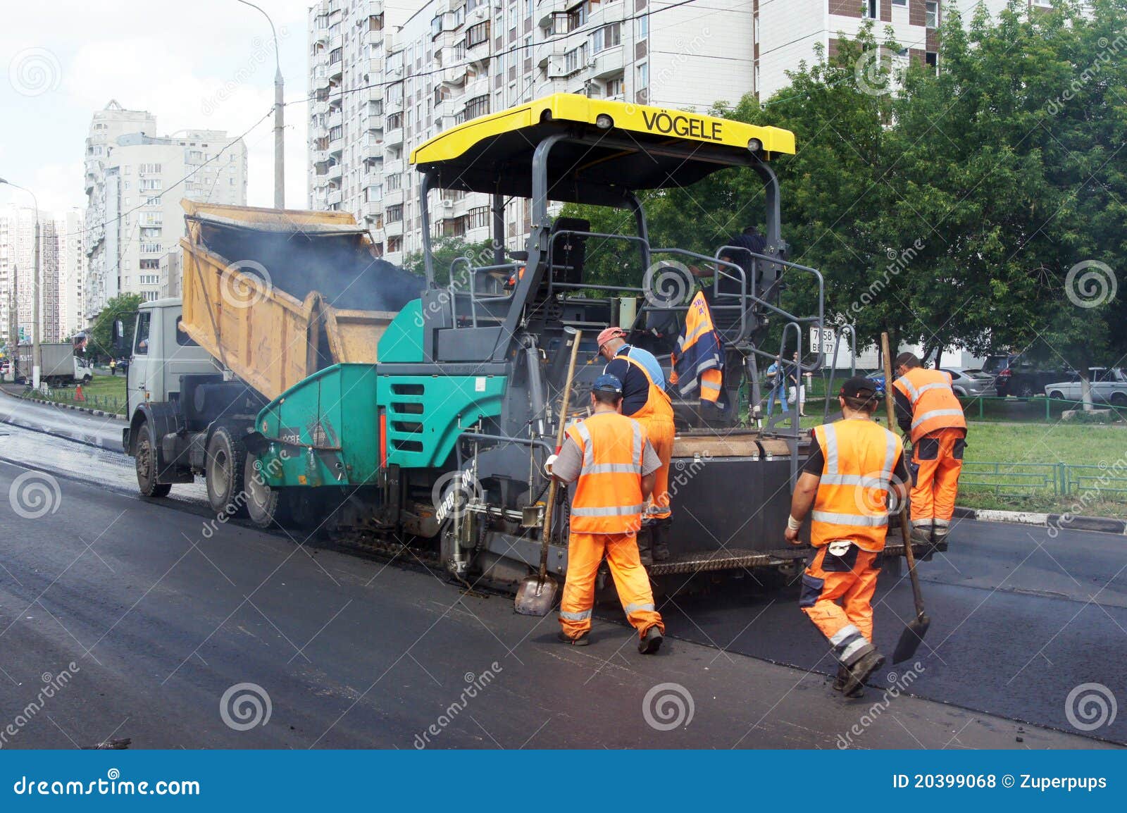 Workers repairs road editorial stock photo. Image of repair - 20399068