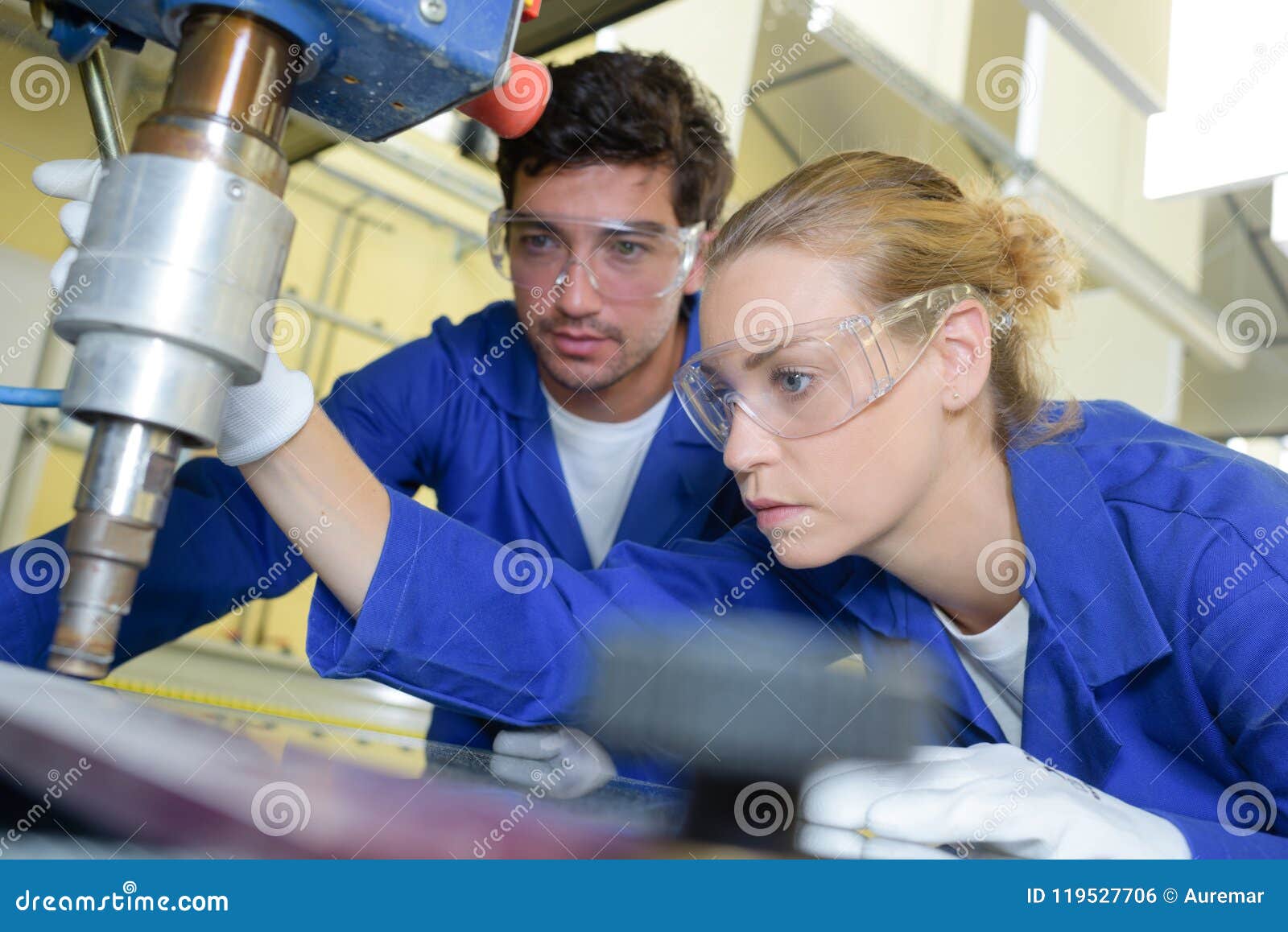 1,752 Workers Using Industrial Machine Photos - Free & Royalty-Free ...