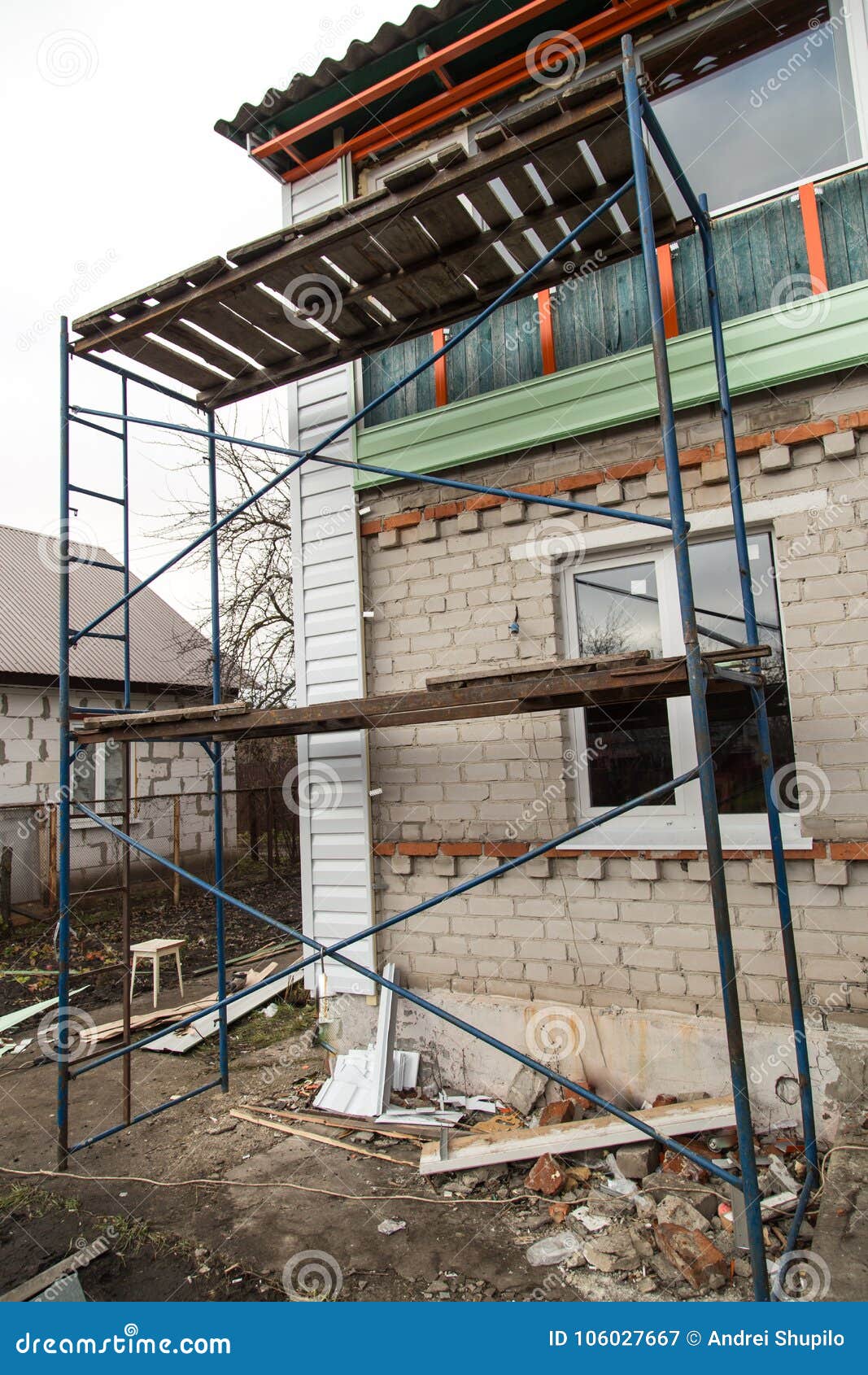 Workers Walling the House with Wall Siding Stock Image - Image of ...