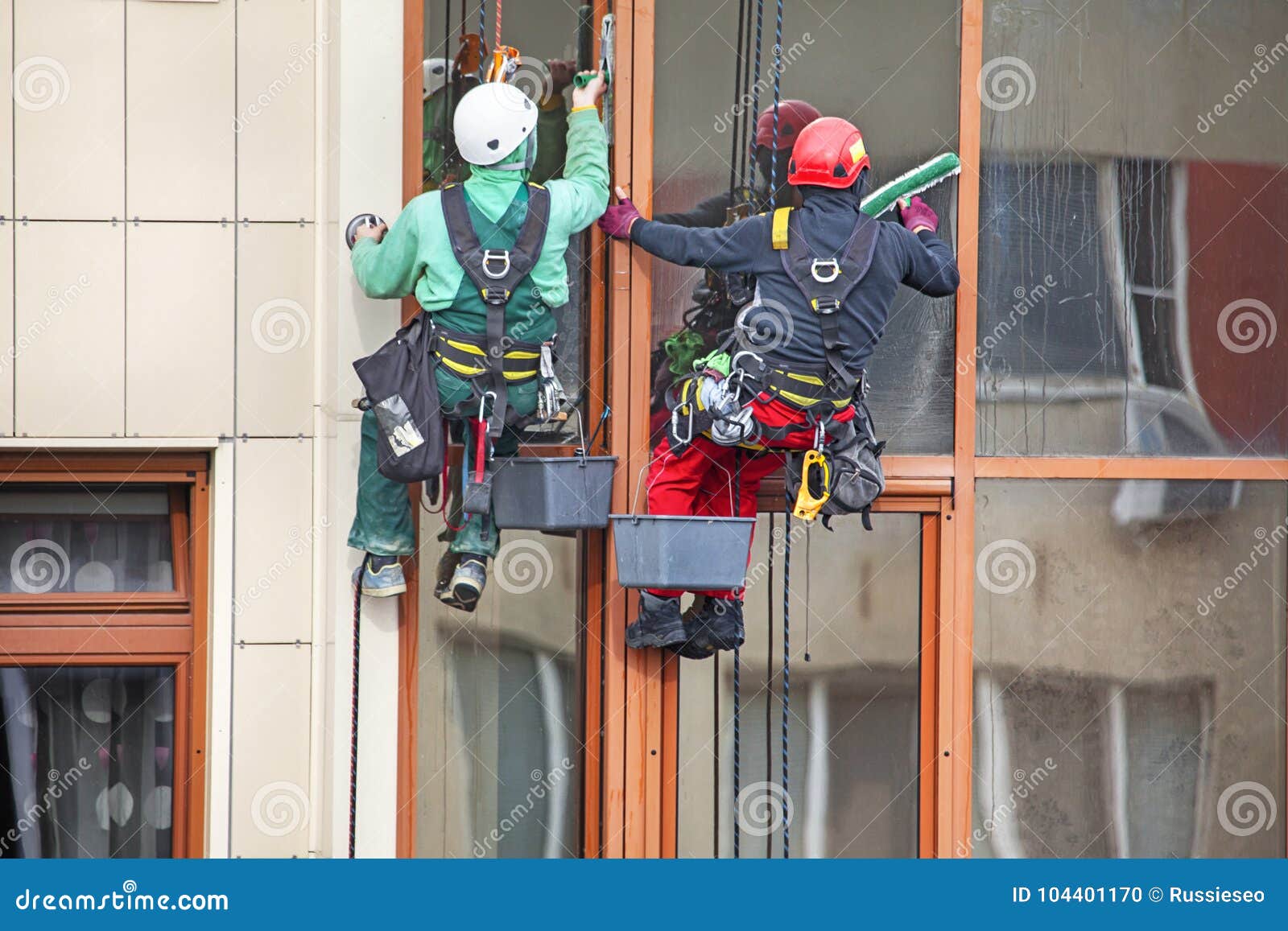 Workers washing windows editorial image. Image of safety - 104401170