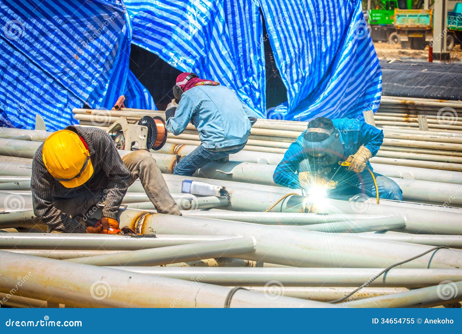 Workers Welded Steel Structures Stock Image - Image of manufacture ...