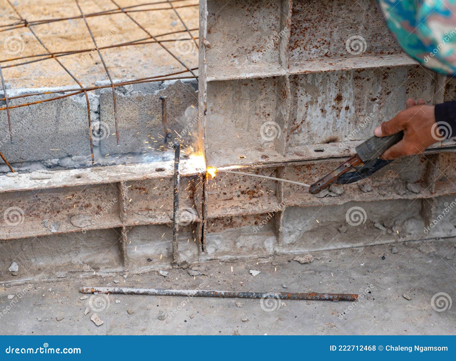 Welding Metal Formwork for the Construction of the Floor Plant Stock ...