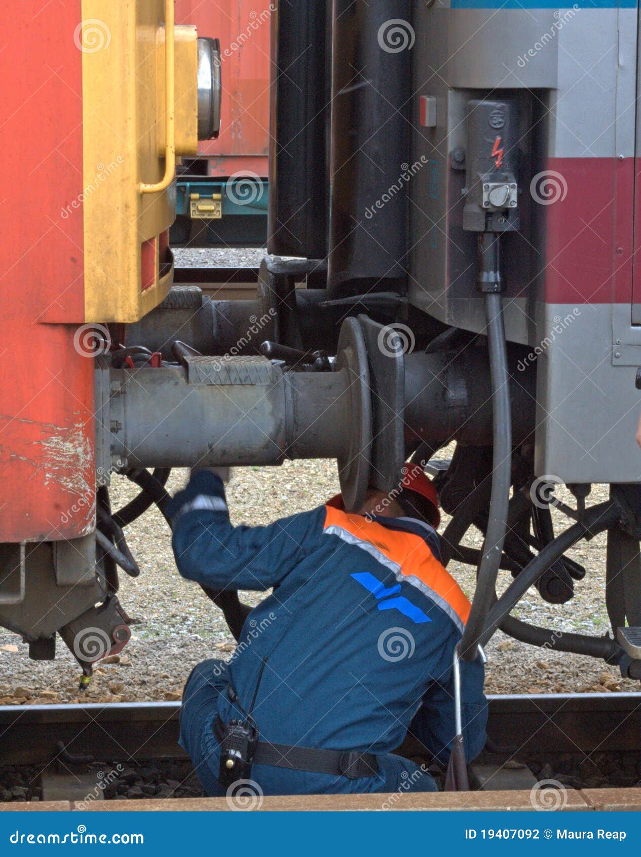 Workin on the Railroad editorial photography. Image of europe - 19407092