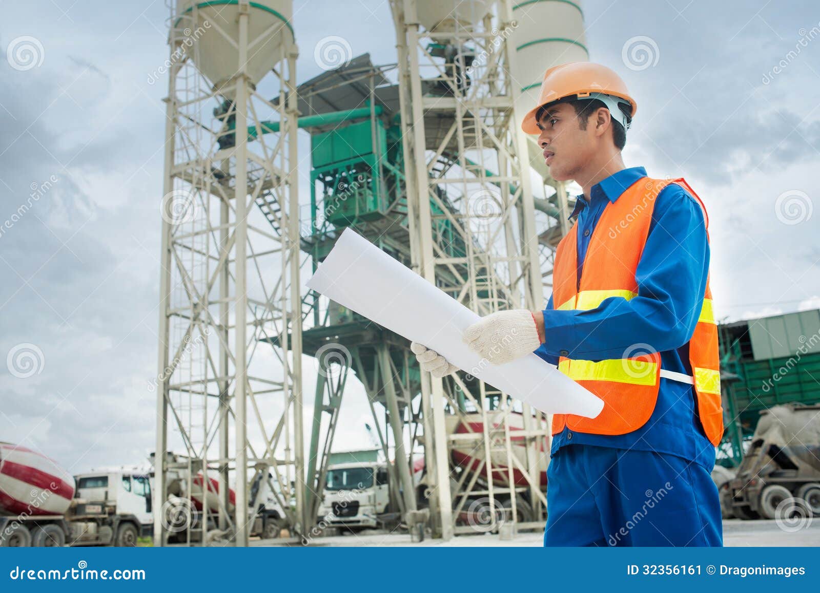 Working on the Building-site Stock Image - Image of person, busy: 32356161