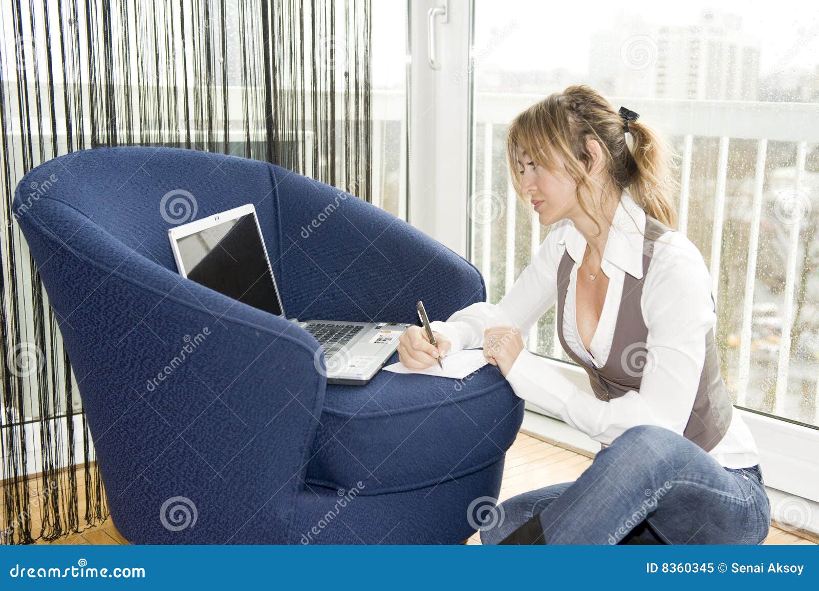 Working With Comfort Picture. Image: 8360345