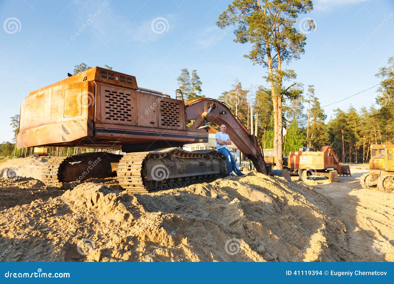 Working Construction Machinery Stock Photo - Image of bulldozer ...