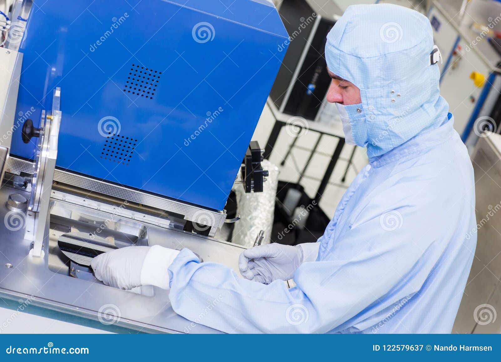 Loading A Wafer Into A Loadlock Stock Image | CartoonDealer.com #105510793