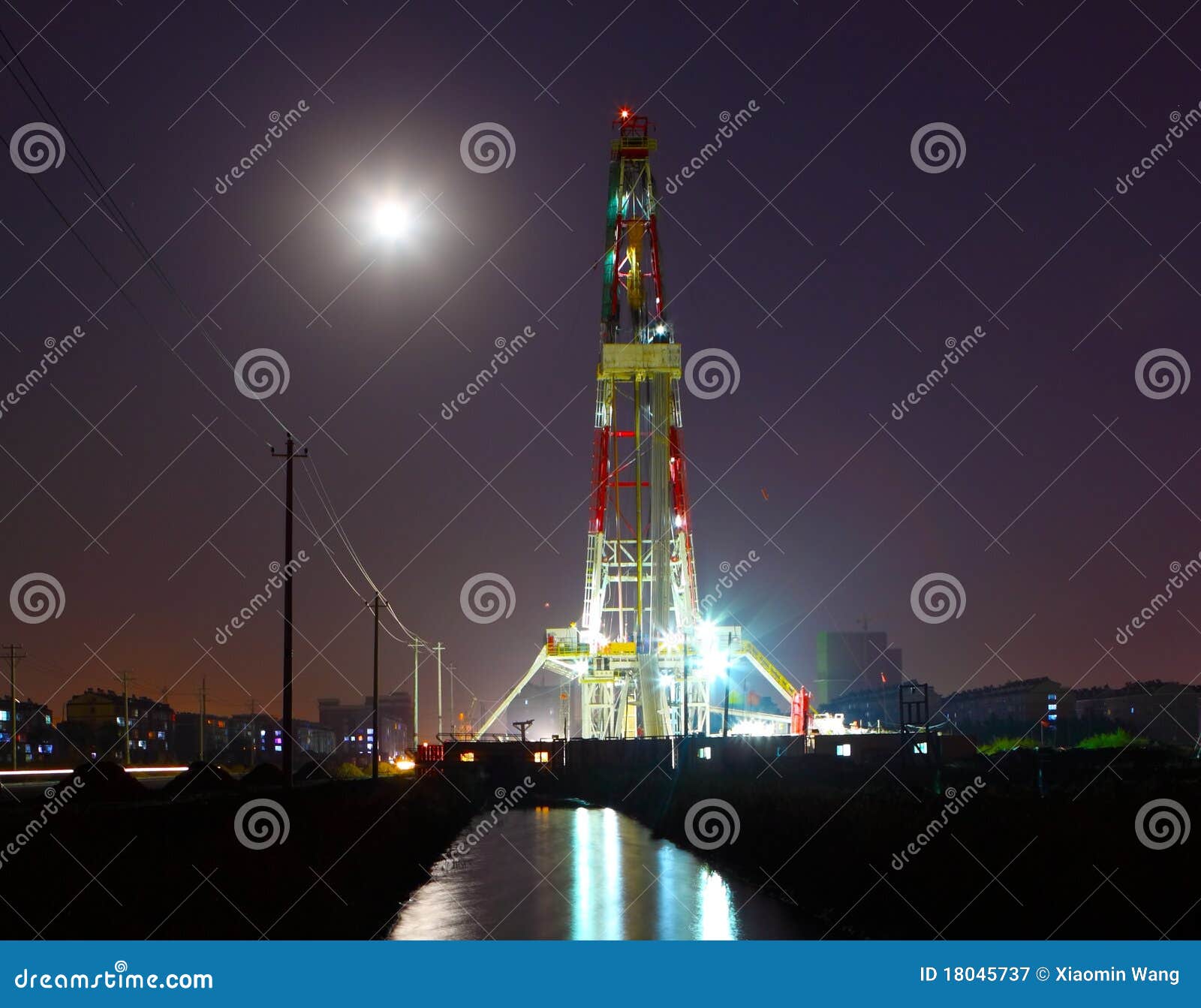 Working Drilling Rig in Night Stock Image - Image of energy, chinese ...