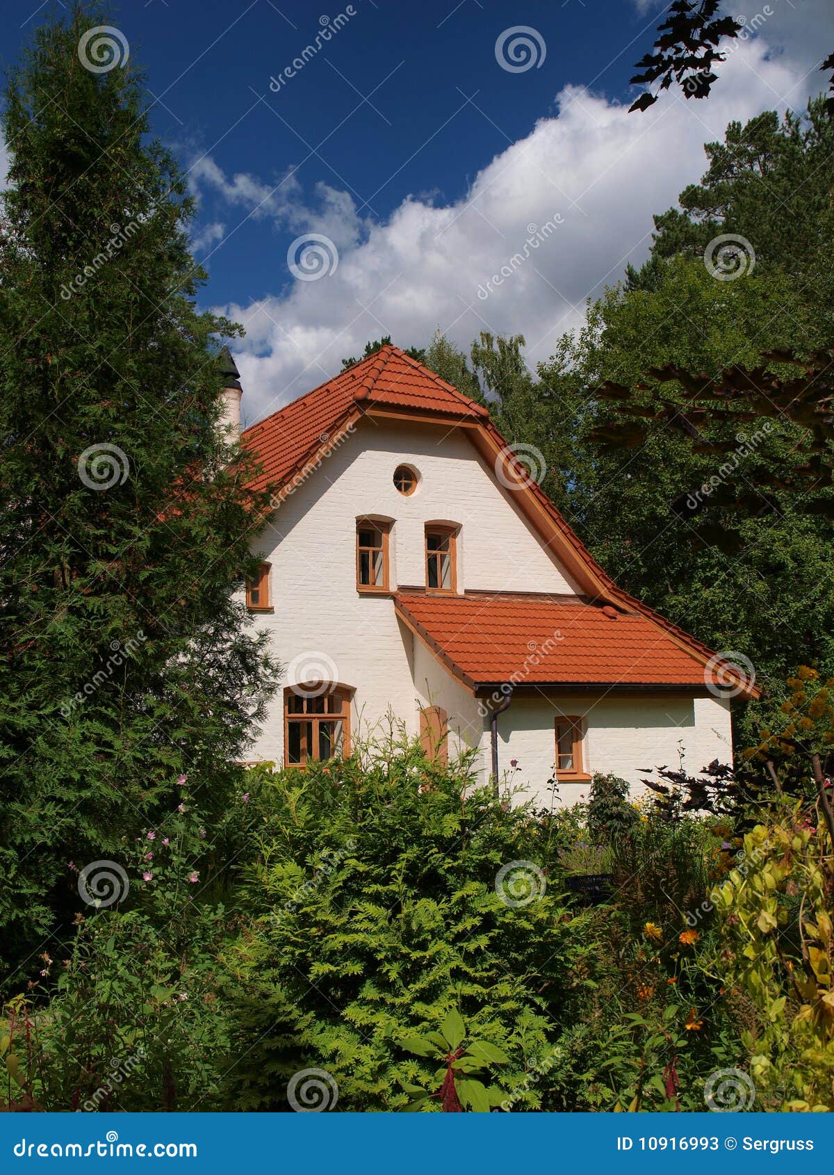 Working house 4 stock image. Image of garden, house, tourism - 10916993