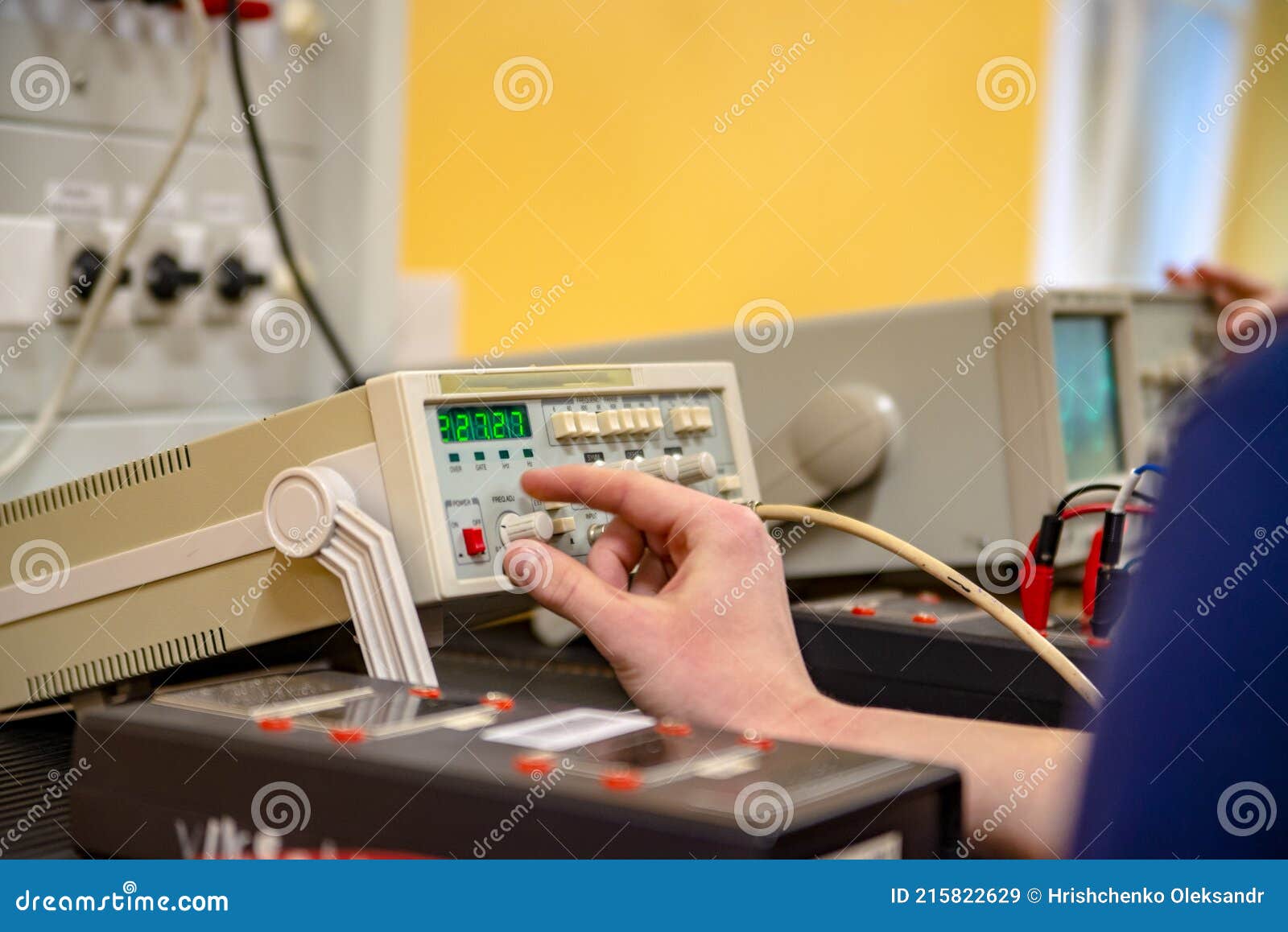 Working with an Oscilloscope Stock Image - Image of fingers, instrument ...