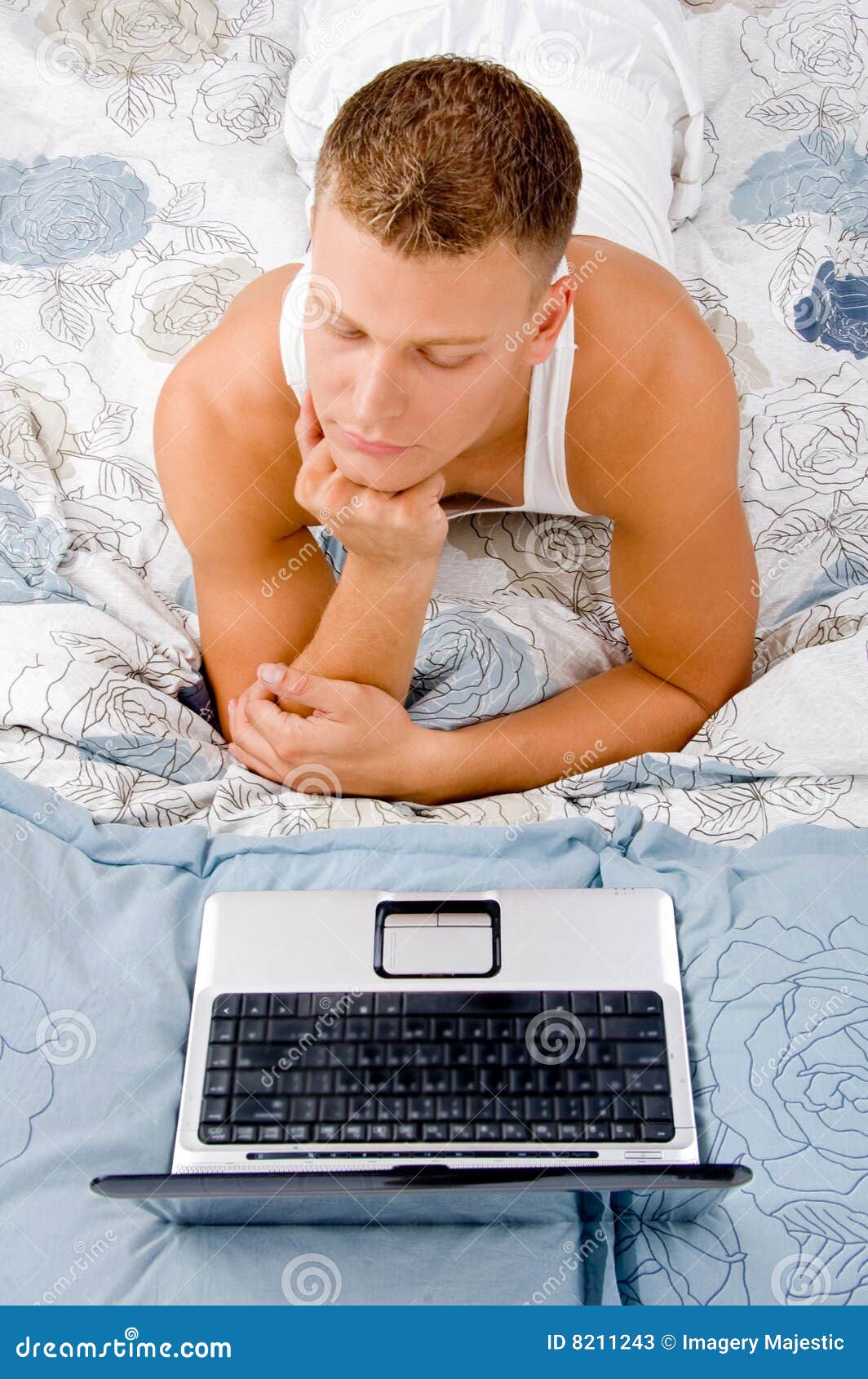 Working on PC in Bed Relaxing Stock Image - Image of posing, data: 8211243