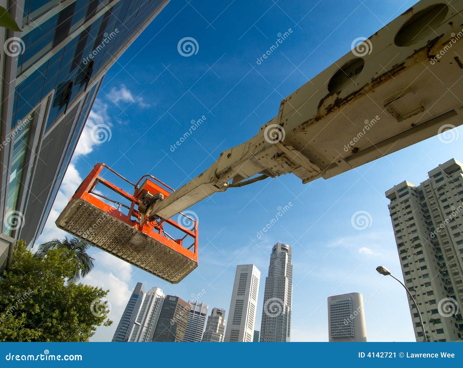 Working Platform on a Boom stock image. Image of construction - 4142721