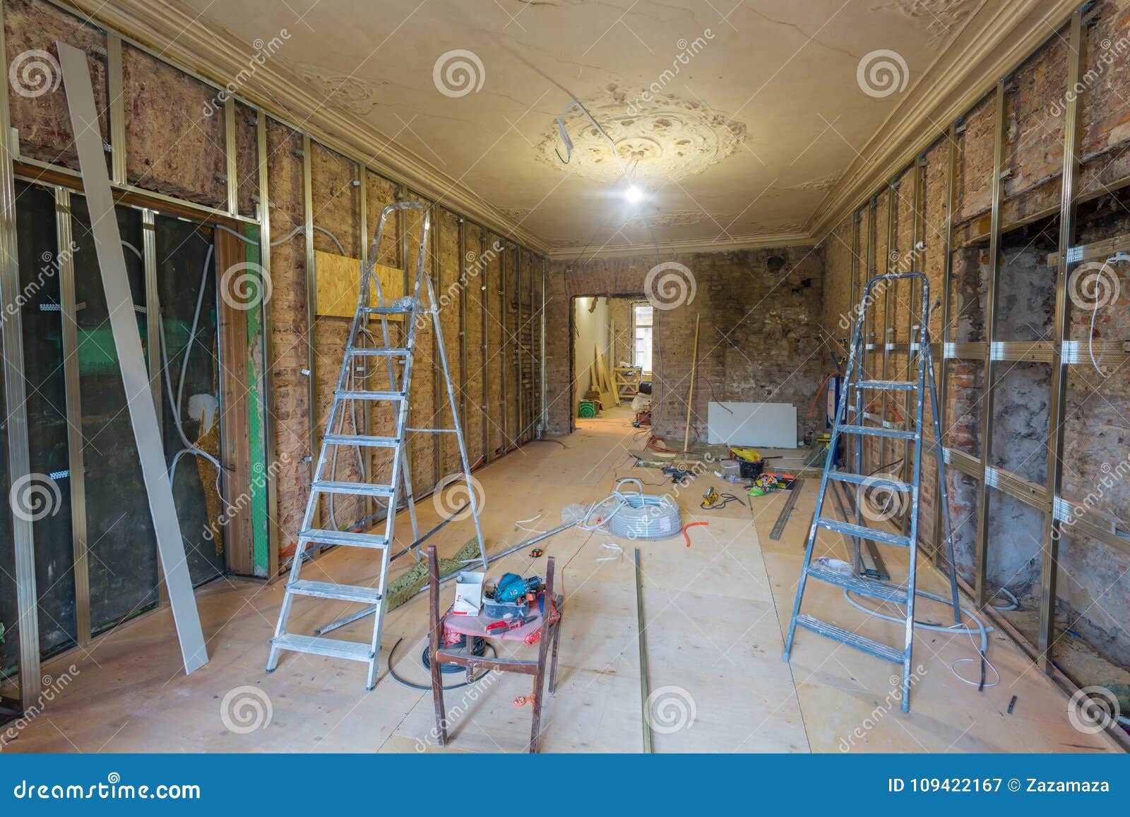 Working Process of Installing Metal Frames for Plasterboard Drywall for ...
