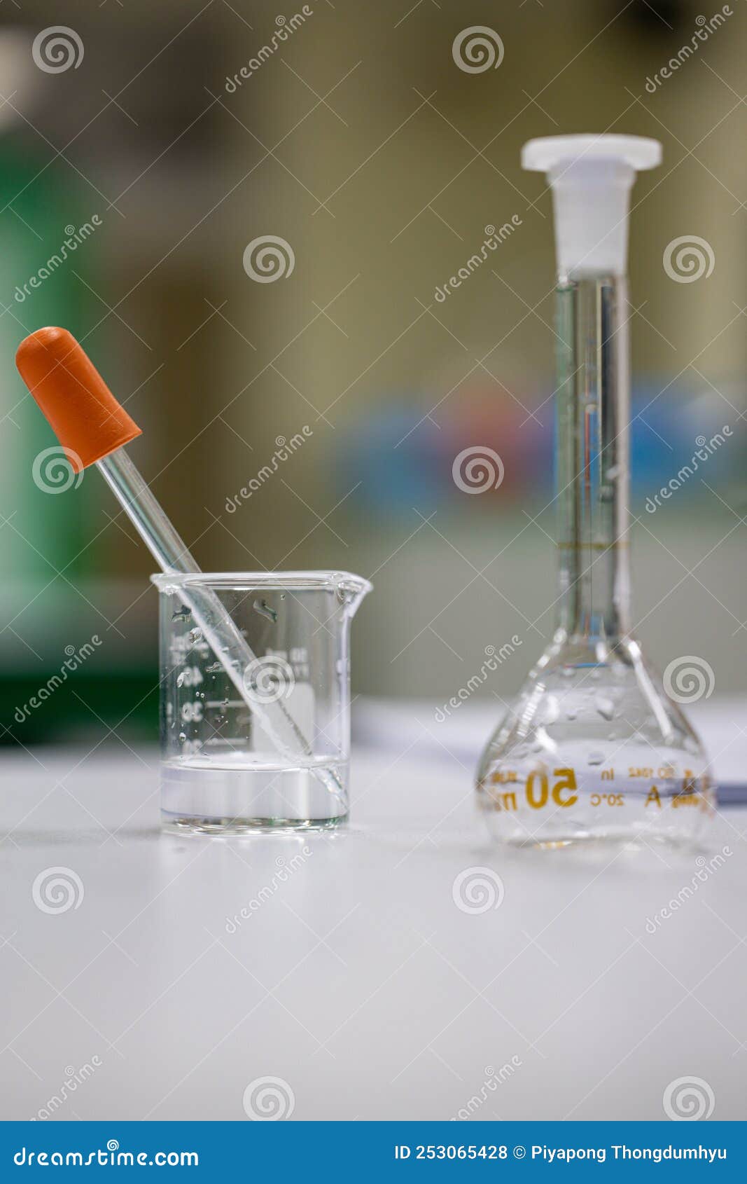 Working Titration Technique in the Laboratory. Stock Photo - Image of ...