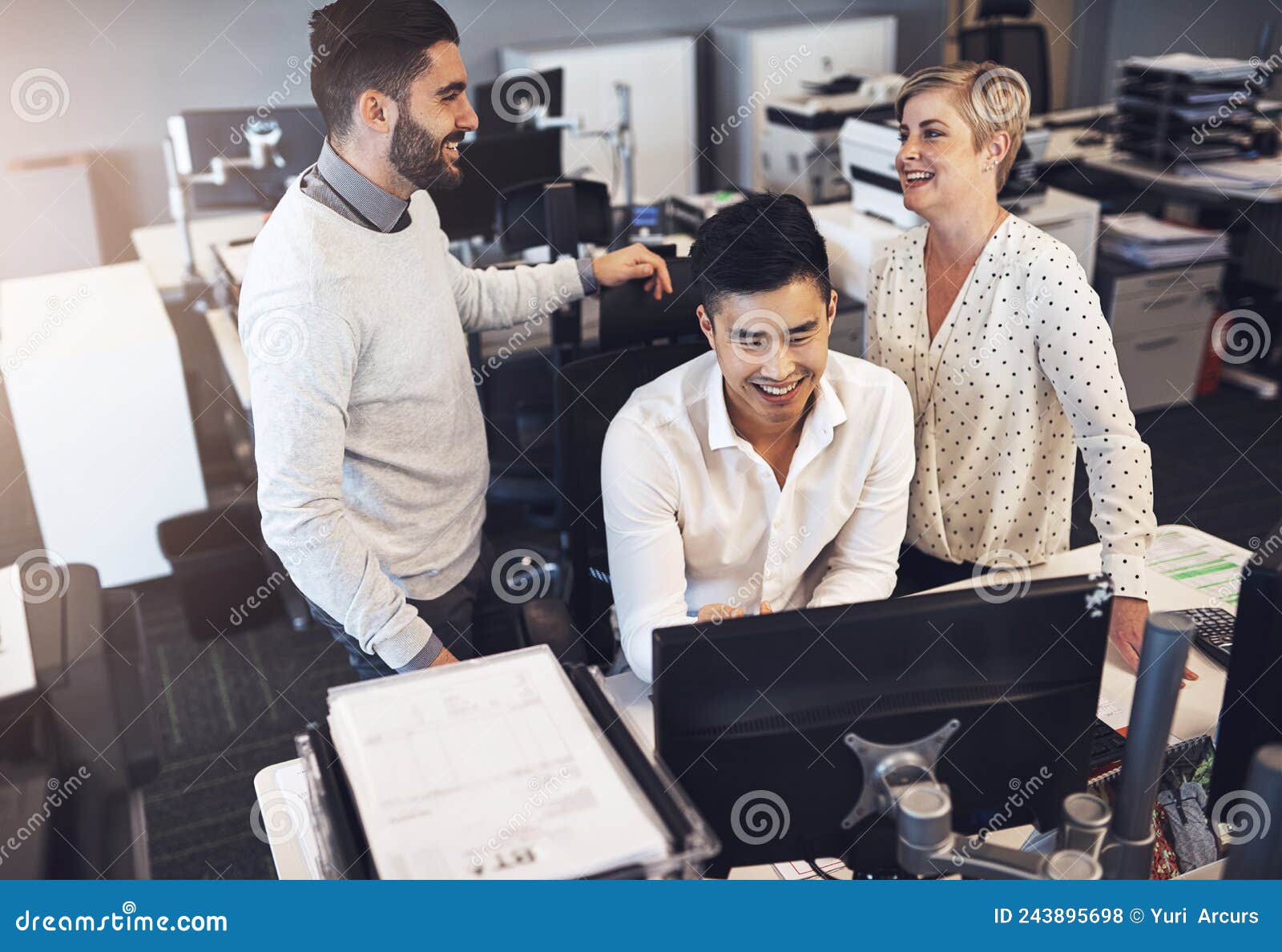 Working Together Gets the Job Done Quicker. Shot of Creative Colleagues ...