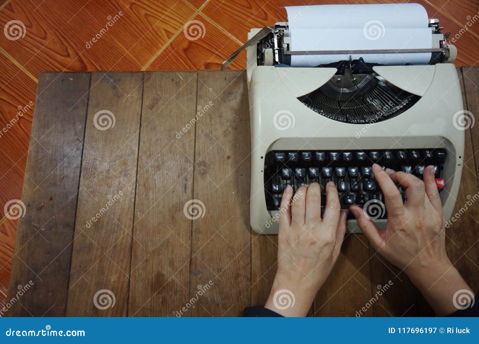 Working , Woman , Typewriter Stock Image - Image of typewriter, woman ...