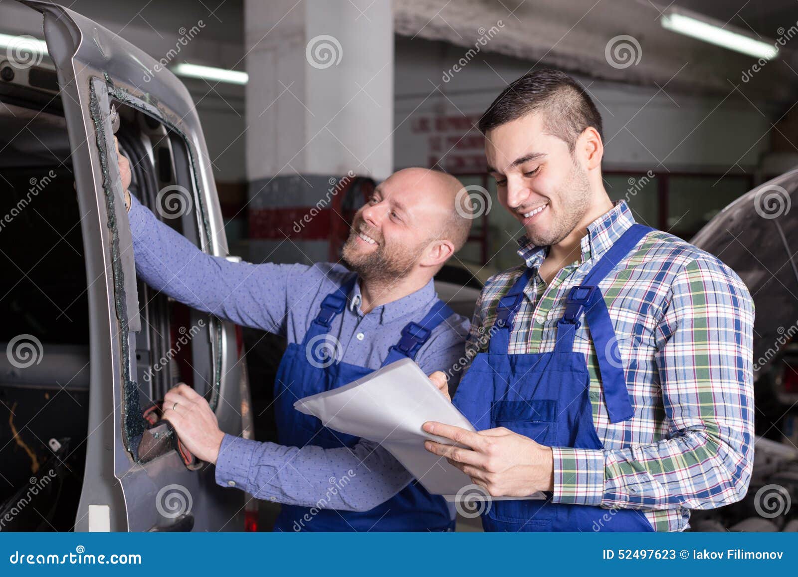 Workman Calculating the Price Stock Image - Image of measuring ...